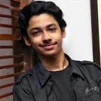 Riddhi Sen - Movies, Biography, News, Age & Photos | BookMyShow